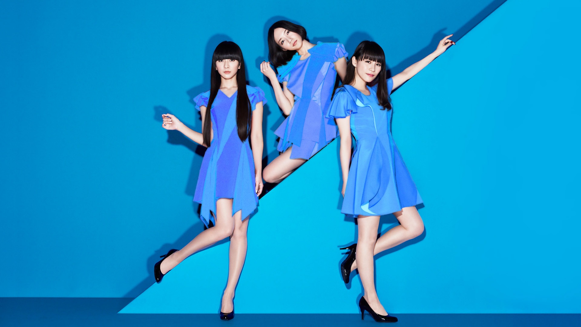 Les japonaises de Perfume poursuivent leur quête de la pop song ...
