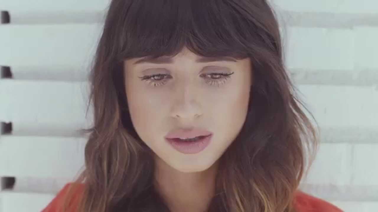 Foxes "Glorious" (Zoo Station Remix) / (Acoustic) | Club Corbeille